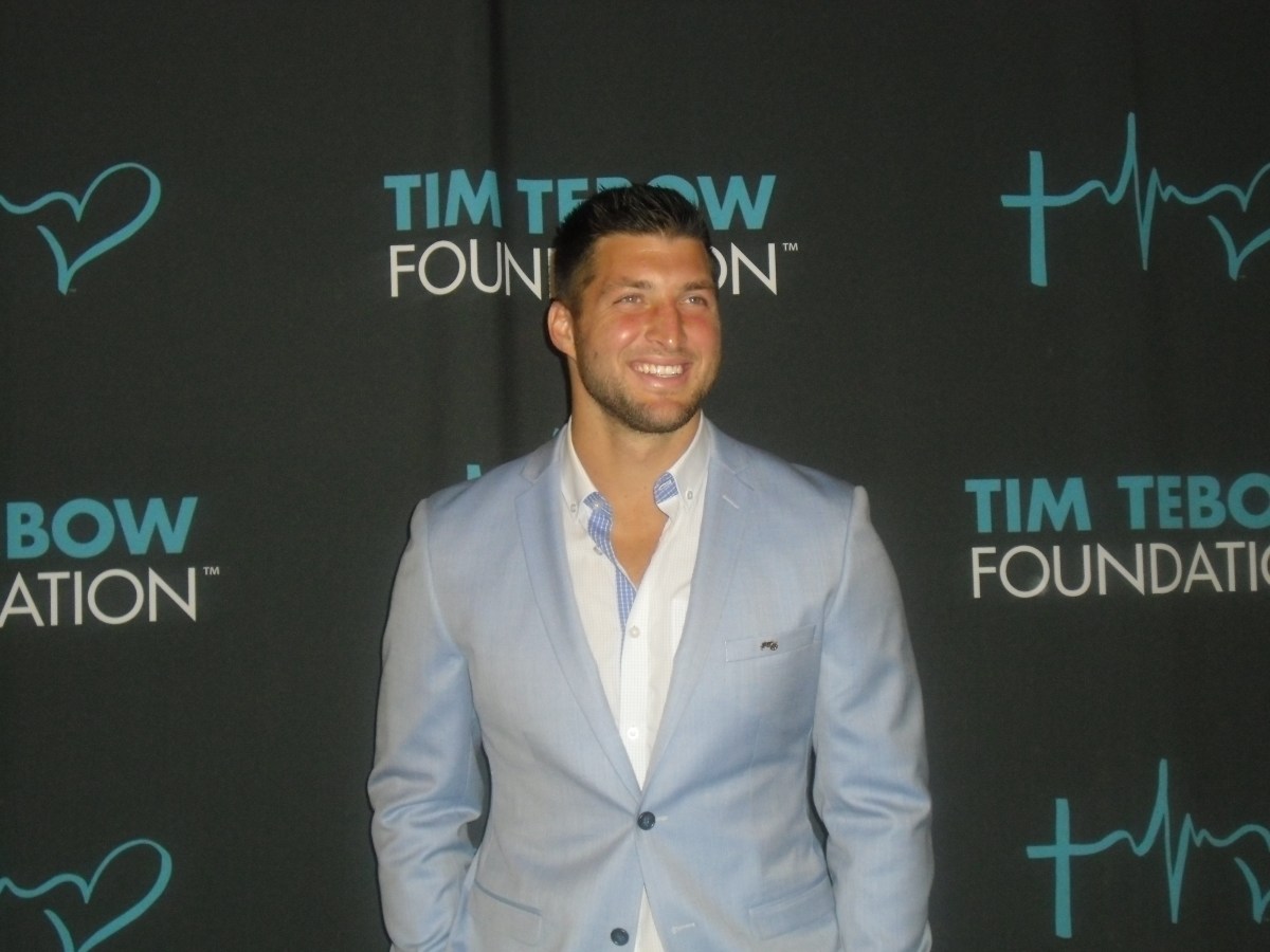 Tim Tebow Hosts 4th Annual Tim Tebow Foundation Celebrity Golf Classic ...